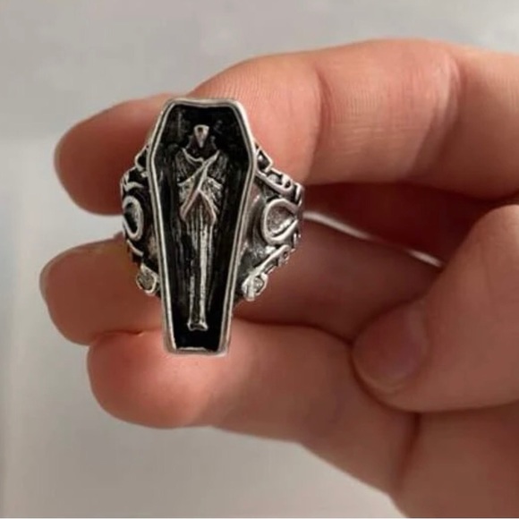 Accessories | Coffin Embalmed Body Corpse Mummy Vampire Crypt Tomb Goth ...